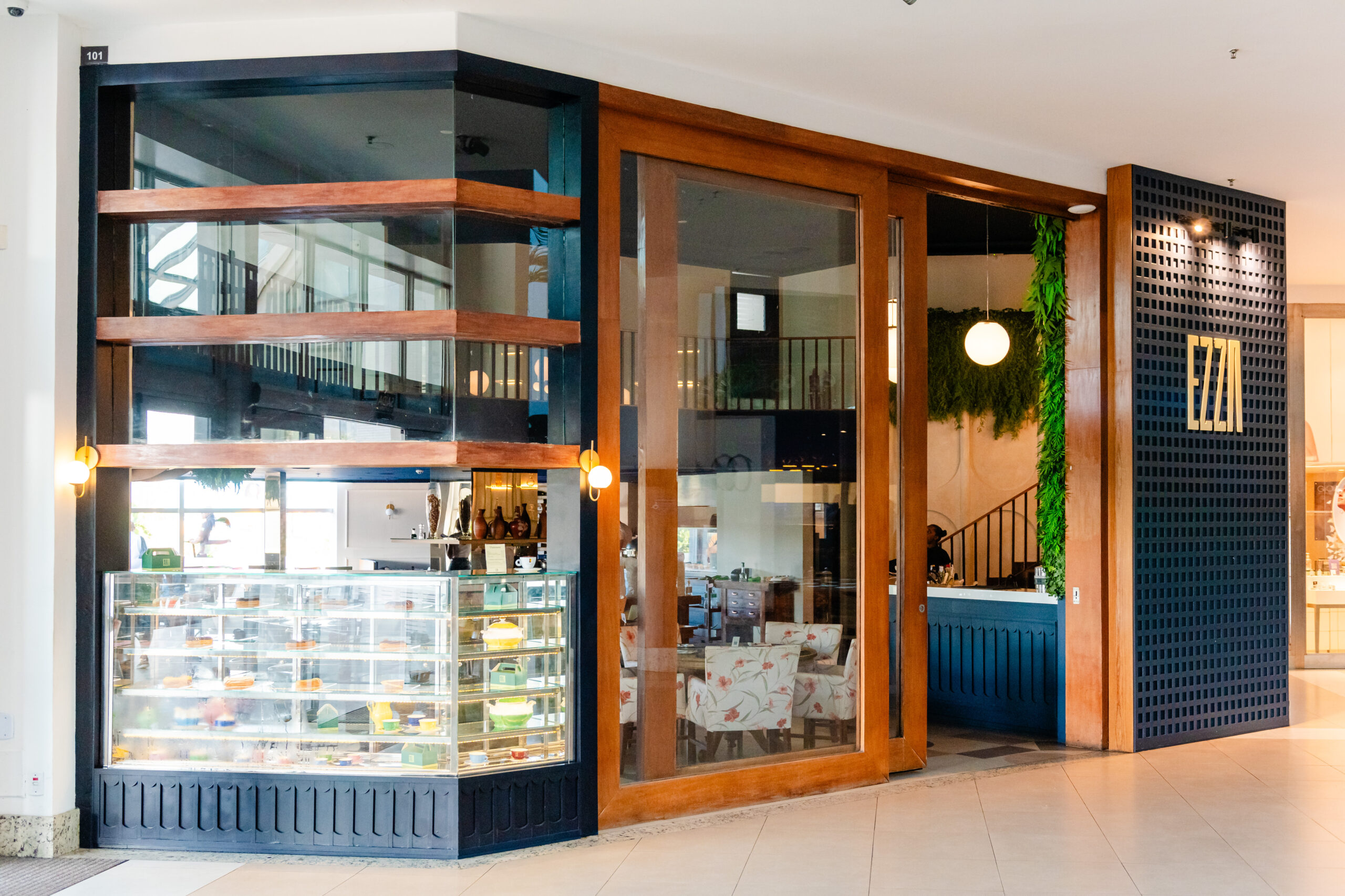 EZZA Restaurante